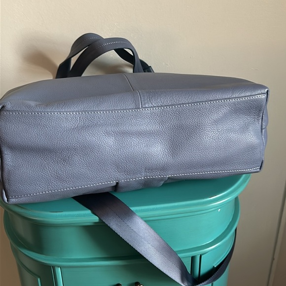 Betabrand | Bags | Betabrand Womens Large Pebbled Leather Laptop Travel ...